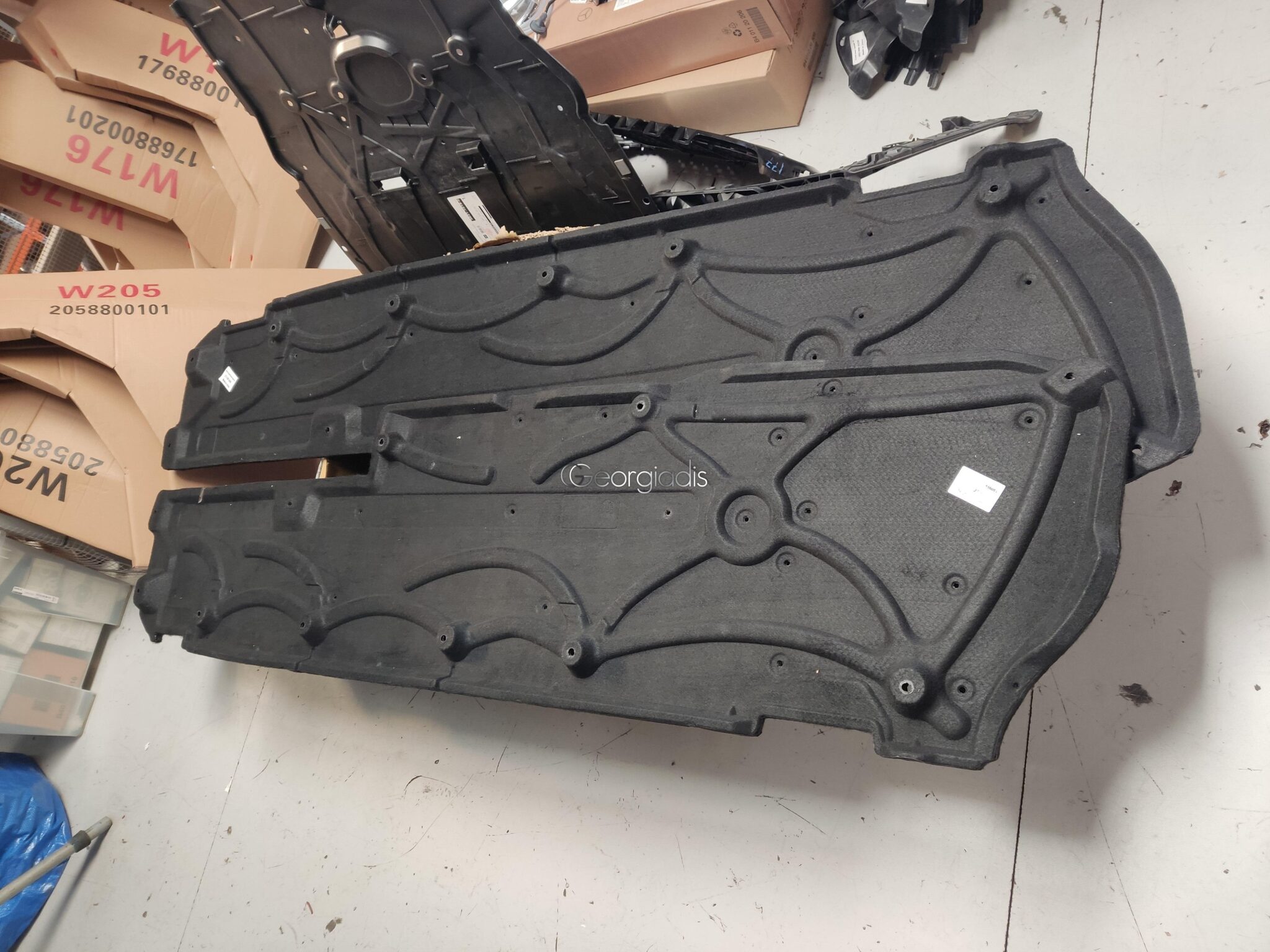 MERCEDES ΠΟΔΙΑ ΠΑΤΩΜΑΤΟΣ ΔΕΞΙΑ (FLOOR COVER) E-CLASS (W212 ...